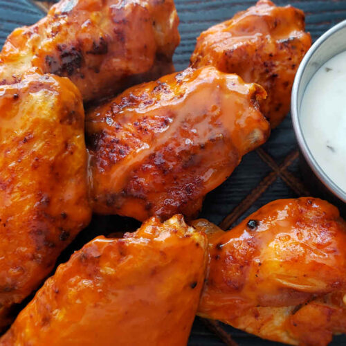 Fresh Thyme Wild Buffalo Wing Sauce Wings - For the Wing