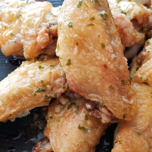 Baked Wings with Garlic Butter Sauce - For the Wing