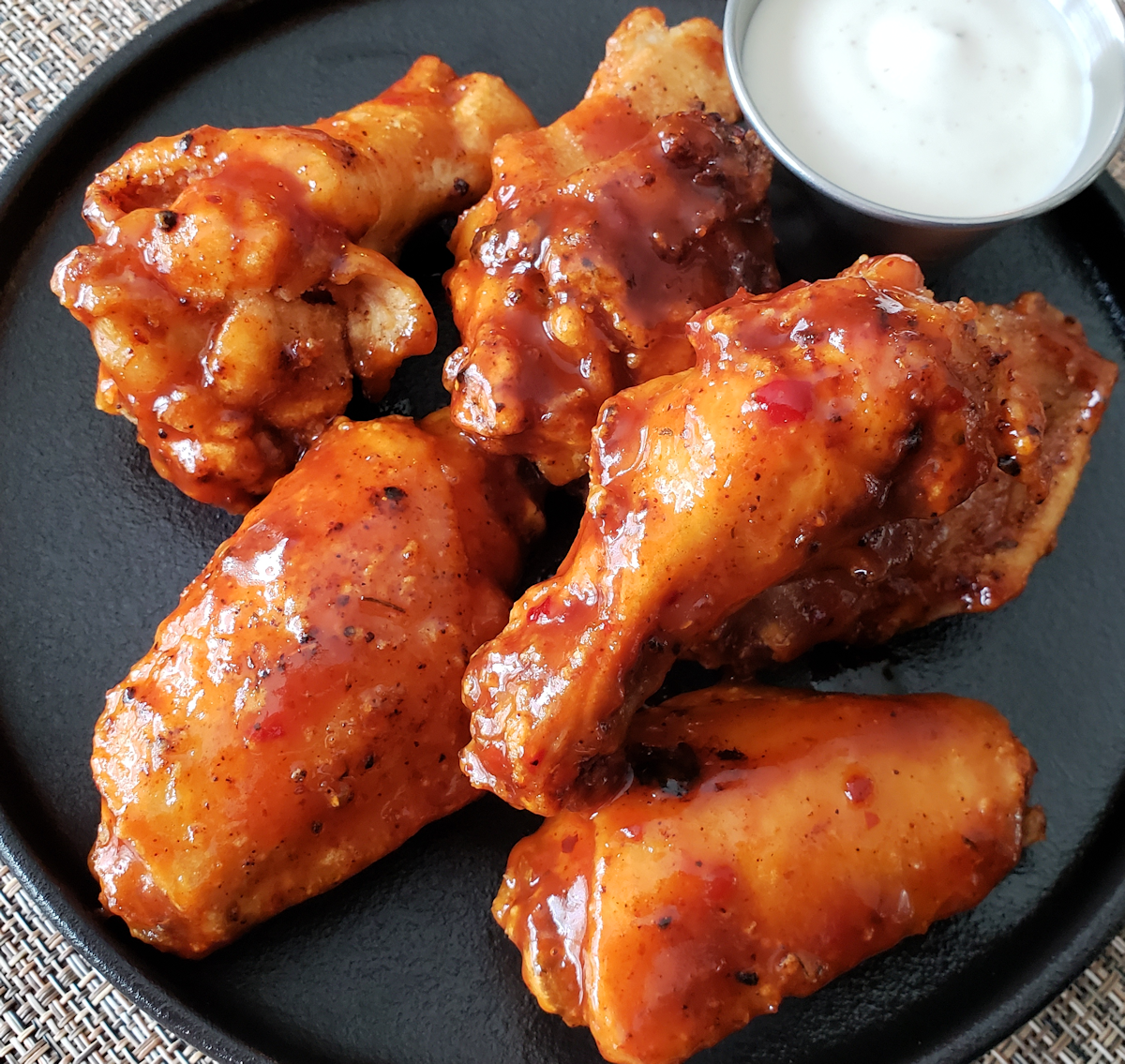 The Dirty Buffalo Spicy BBQ Wing Sauce Wings - For the Wing
